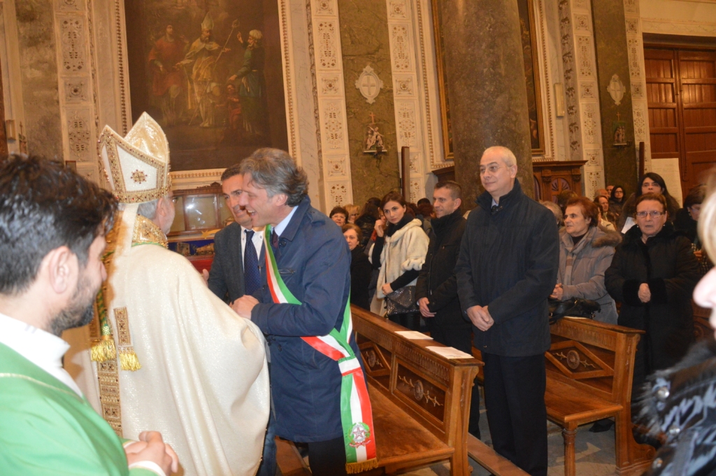 visita-pastorale-a-caltagirone-apertura-17.01.2015-foto-luigi-di ...